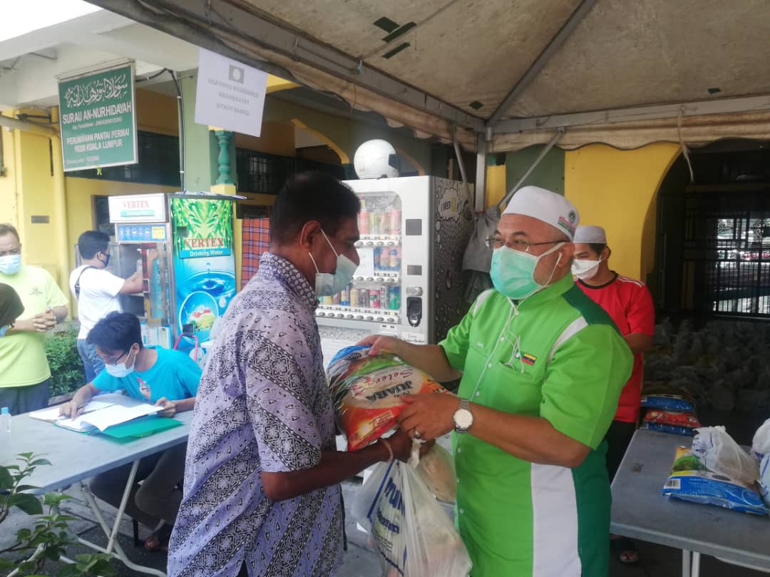 PAS Kawasan Lembah Pantai Agih Bantuan Kebajikan - Berita Parti Islam ... PAS Kawasan Lembah Pantai Agih Bantuan Kebajikan - Berita Parti Islam ...