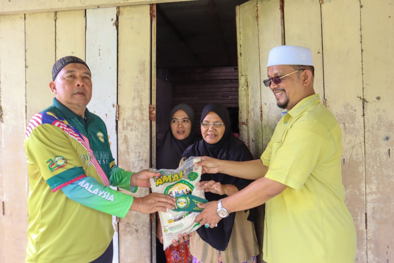 Yayasan Amal Malaysia Cawangan Perlis bantu mangsa banjir - Berita ... Yayasan Amal Malaysia Cawangan Perlis bantu mangsa banjir - Berita ...