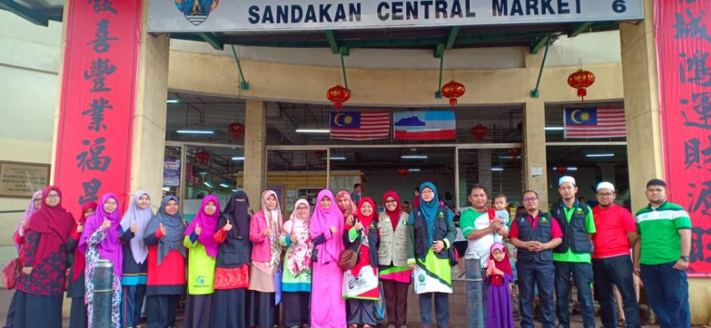 PAS Batu Sapi edar kuih bahulu sempena Tahun Baru Cina. – Berita PAS